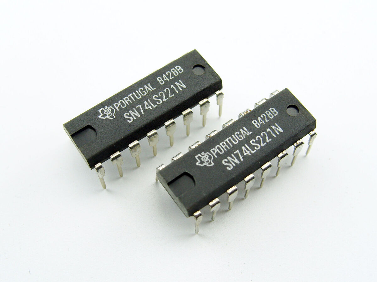 74LS221 - EC Robotics